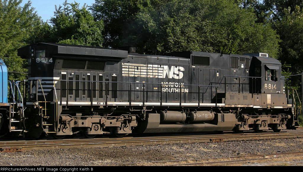 NS 8814